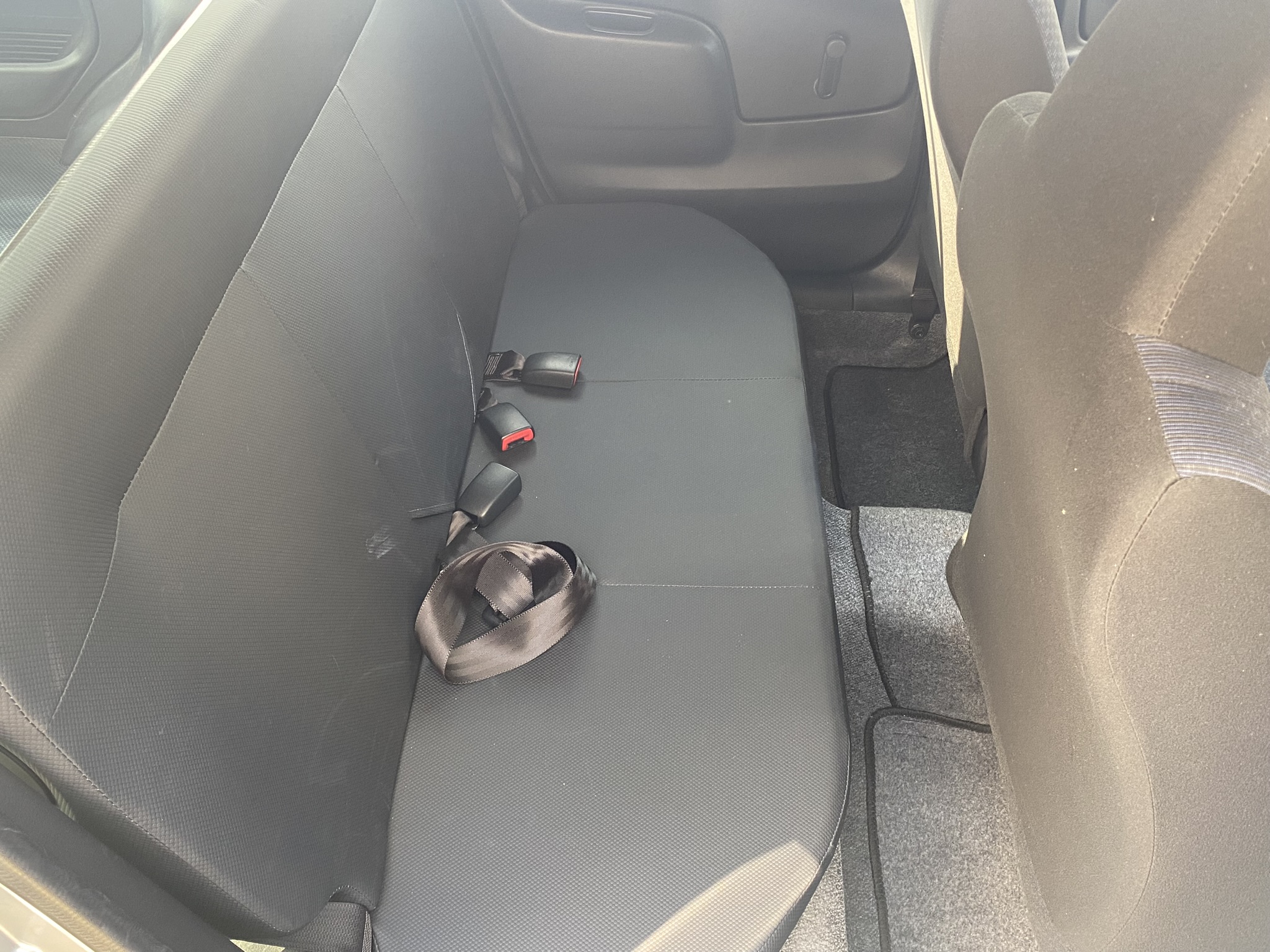 ベース車両 | Swell（エスウェル）